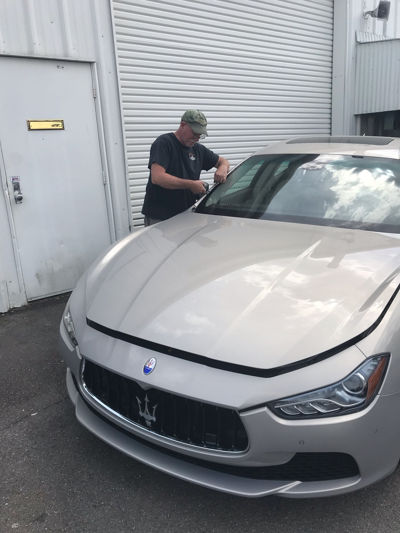 Five-Star Glass Repair and Replacement Services - 1st Class Auto Glass